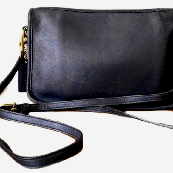 Coach | Bags | Vintage Basic Bag By Coach | Poshmark